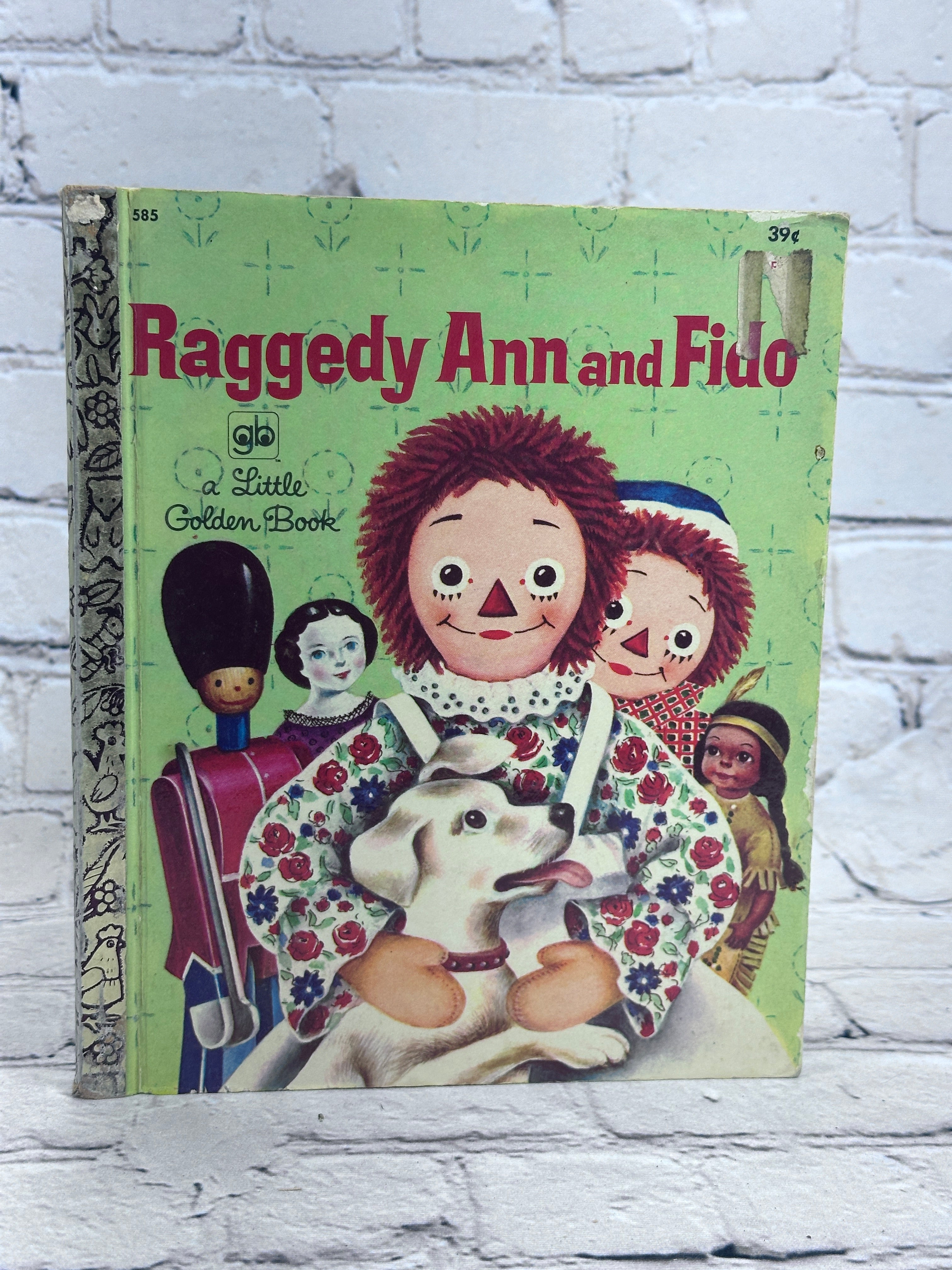 Raggedy Ann and Fido [A Little Golden Book · 1969] – Flipped Pages